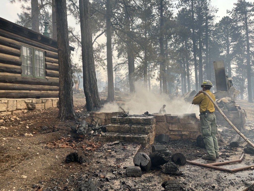 Dragon Bravo Fire destroys Grand Canyon Lodge and 50 to 80 structures ...